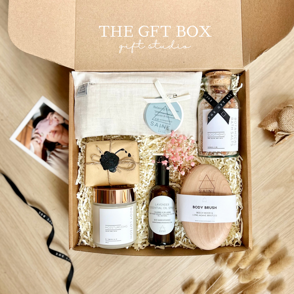 Gift Store in Dubai | Buy Curated & Customizable Gift Boxes – THE GFT ...