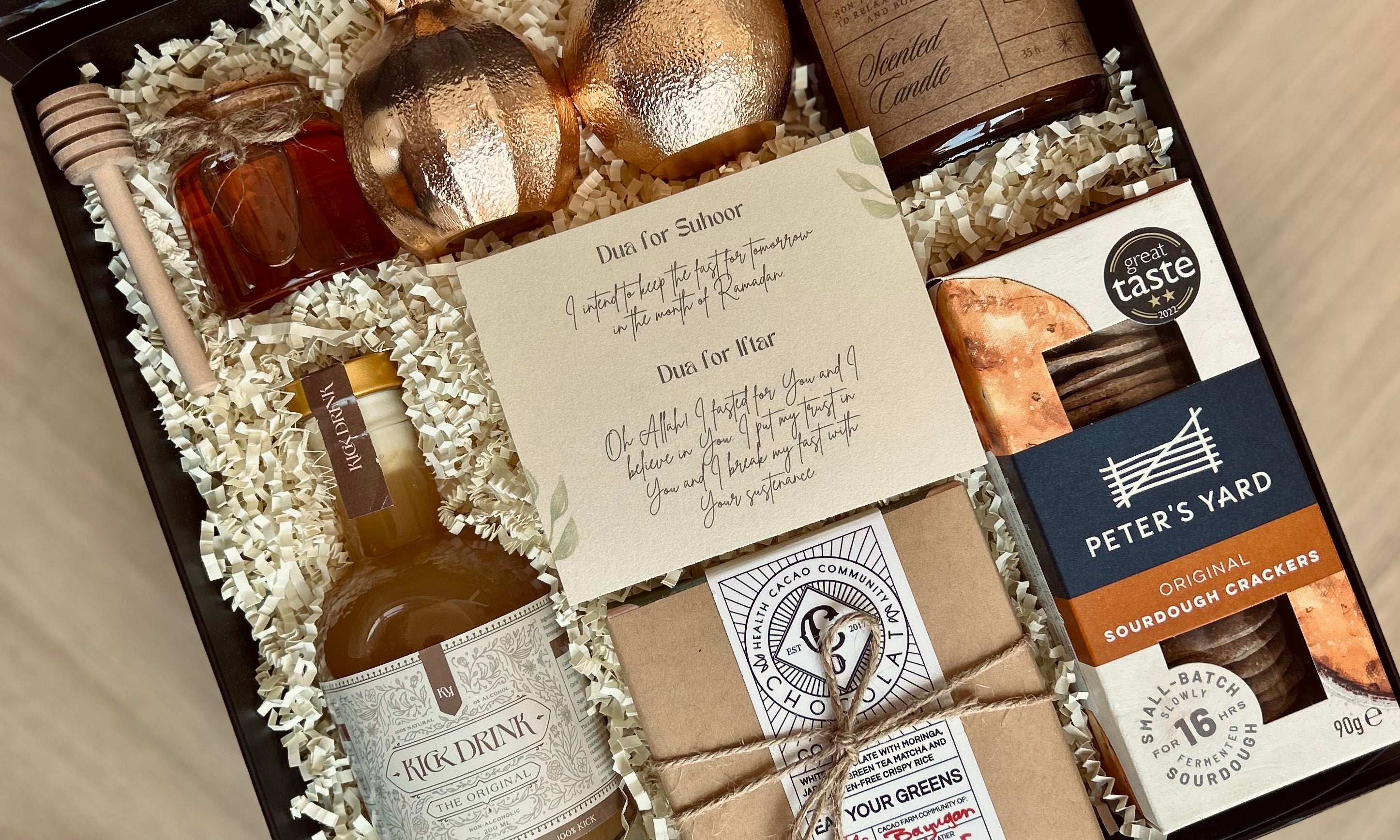 Gift Store in Dubai | Buy Curated & Customizable Gift Boxes – THE GFT ...