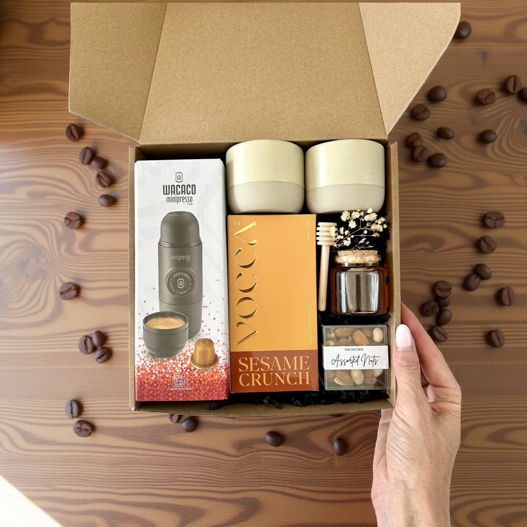 Gift Store in Dubai | Buy Curated & Customizable Gift Boxes – THE GFT ...